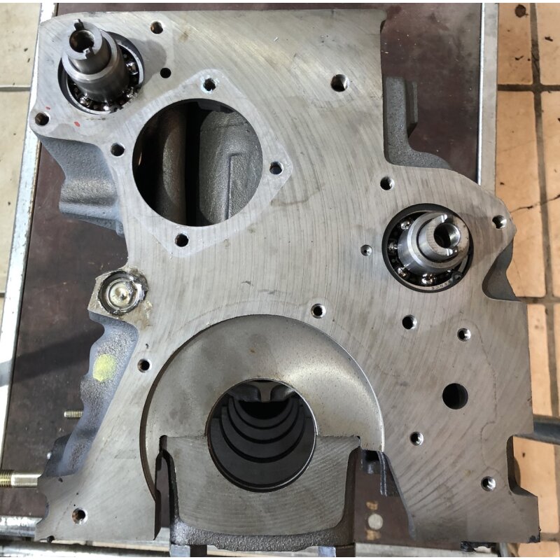 Engine basement with piston and conrod, 485,00
