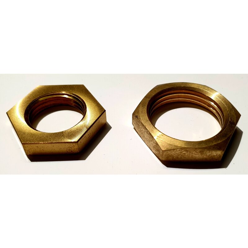 Set of nuts for tank ventilation nozzle and top fuel tank connection ...